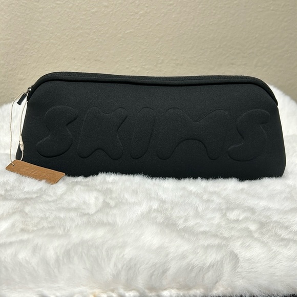 SKIMS | Bags | Nwt Large Skims Neoprene Zip Pouch | Poshmark